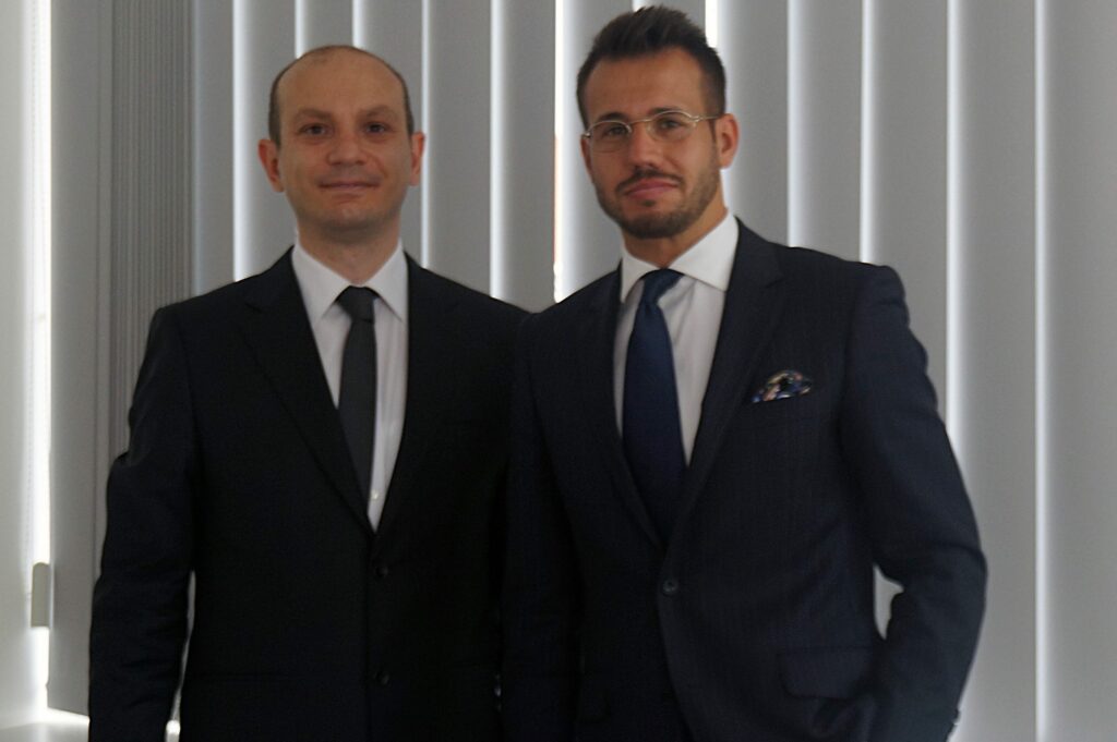 Na výzkumném semináři RILSA vystoupil ekonom Umut Unal z Philipps ...